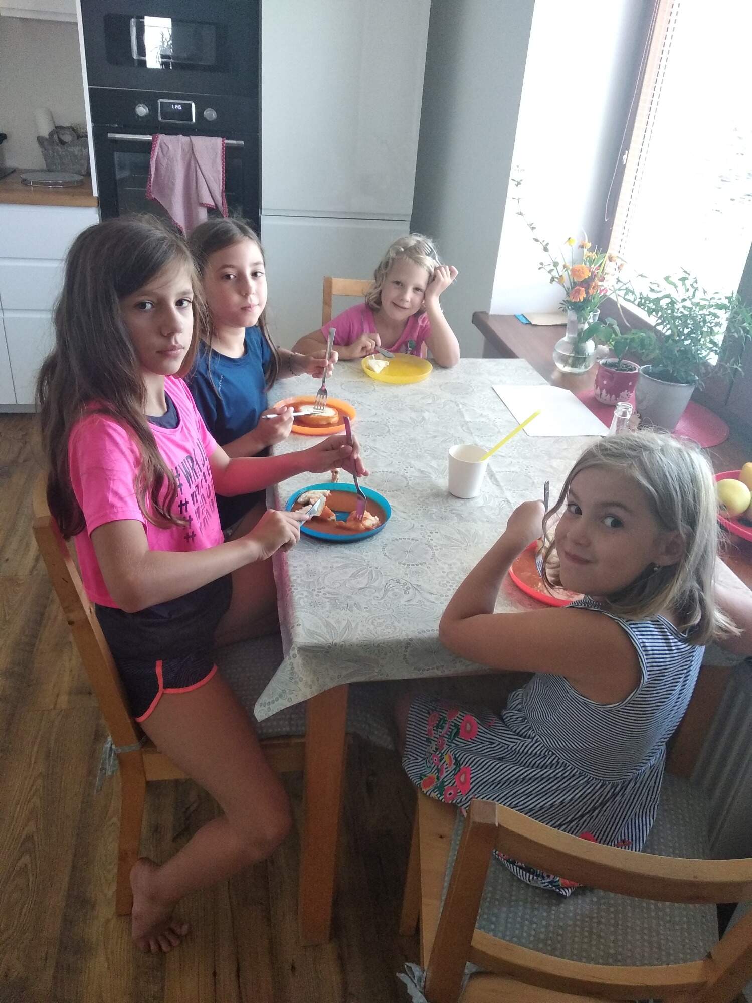 srpen 2022 – anetkahollanova – album na Rajčeti